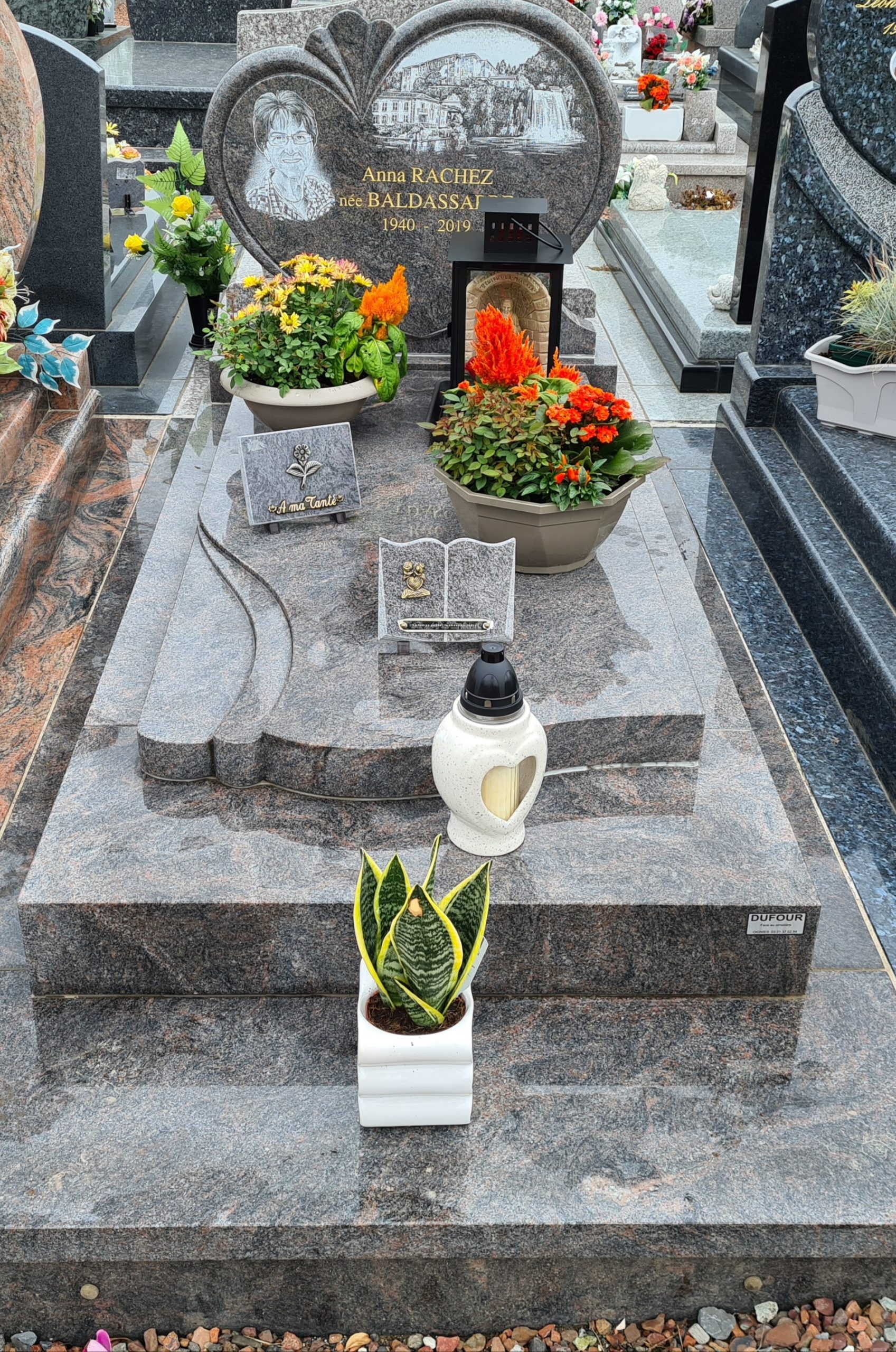 Funéraire – Marbrerie Dufour – Décoration – Bâtiment Funéraire – Oignies